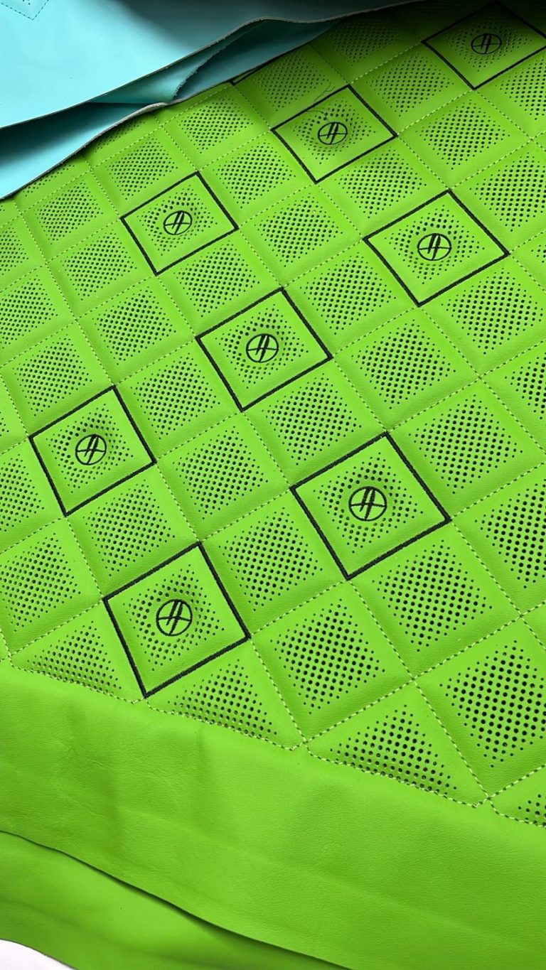 Galerie - Leder Perforation
